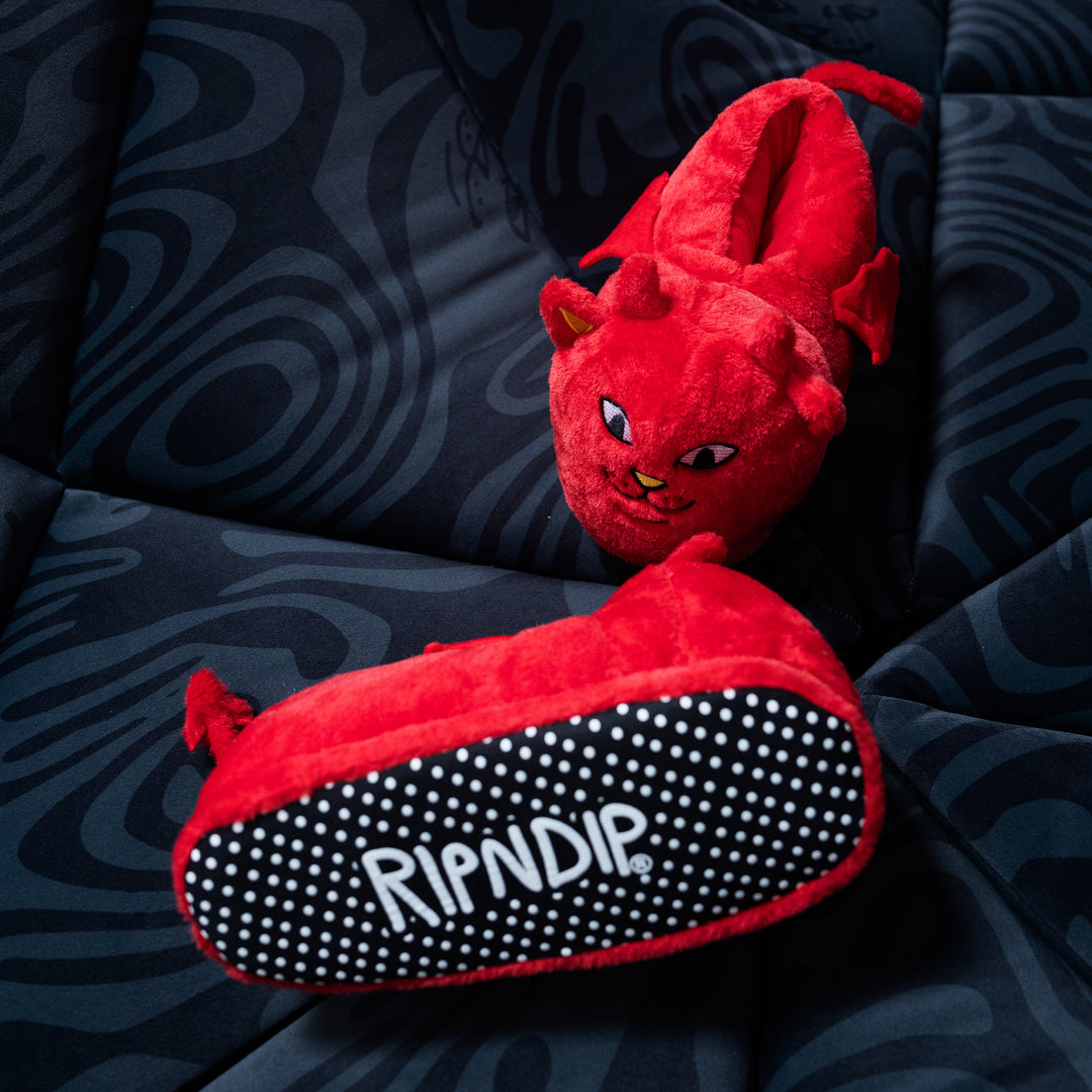 Lord Devil Plush Slippers (Red) – RIPNDIP