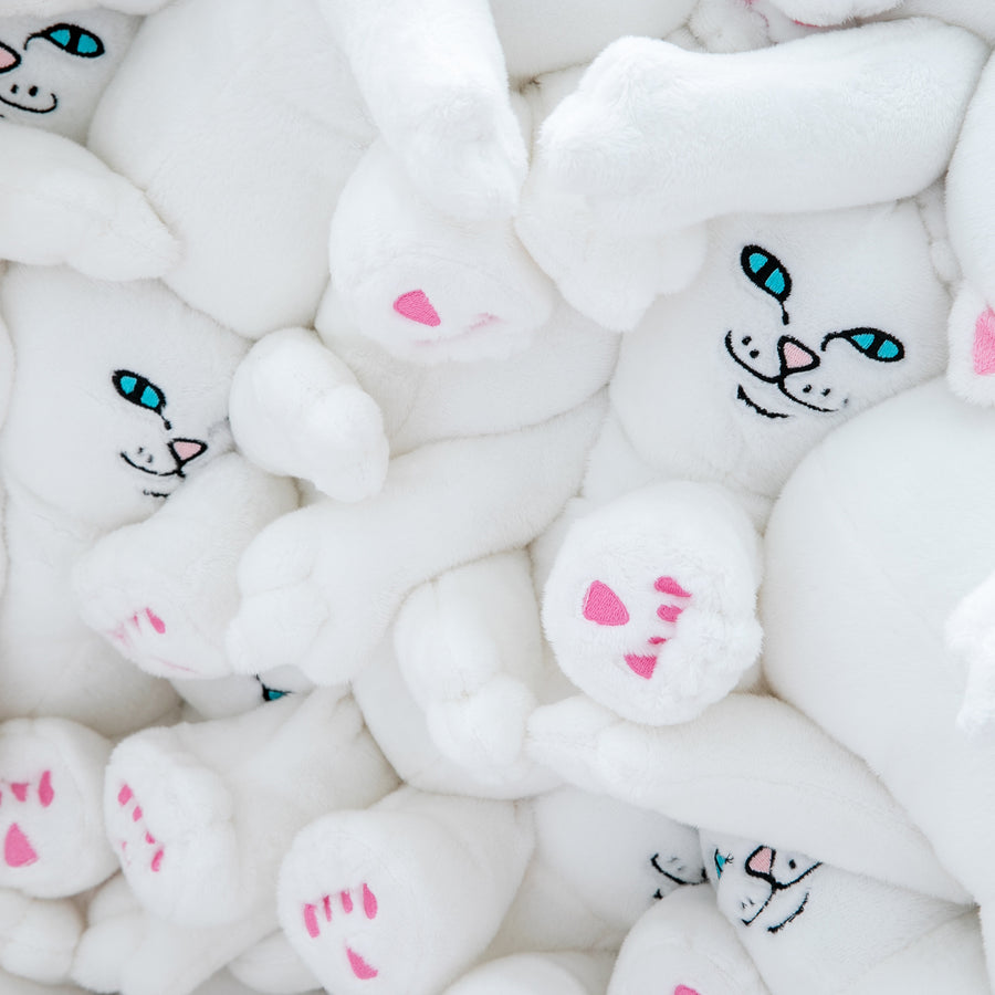Nerm Plush Chair – RIPNDIP
