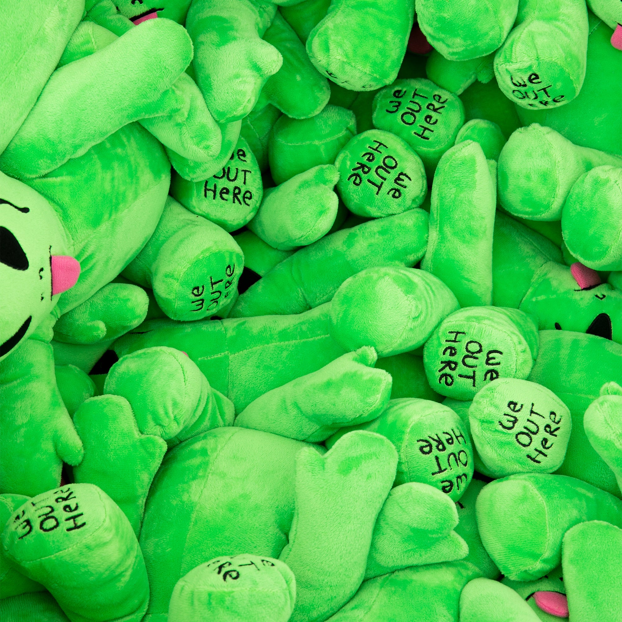 Alien Plush Chair – RIPNDIP